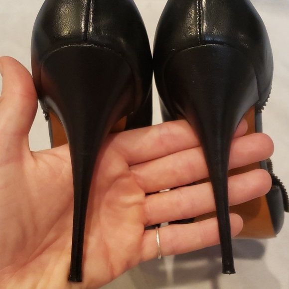 Elizabeth and James | Shoes | Elizabeth And James The Jacky Ruffle ...